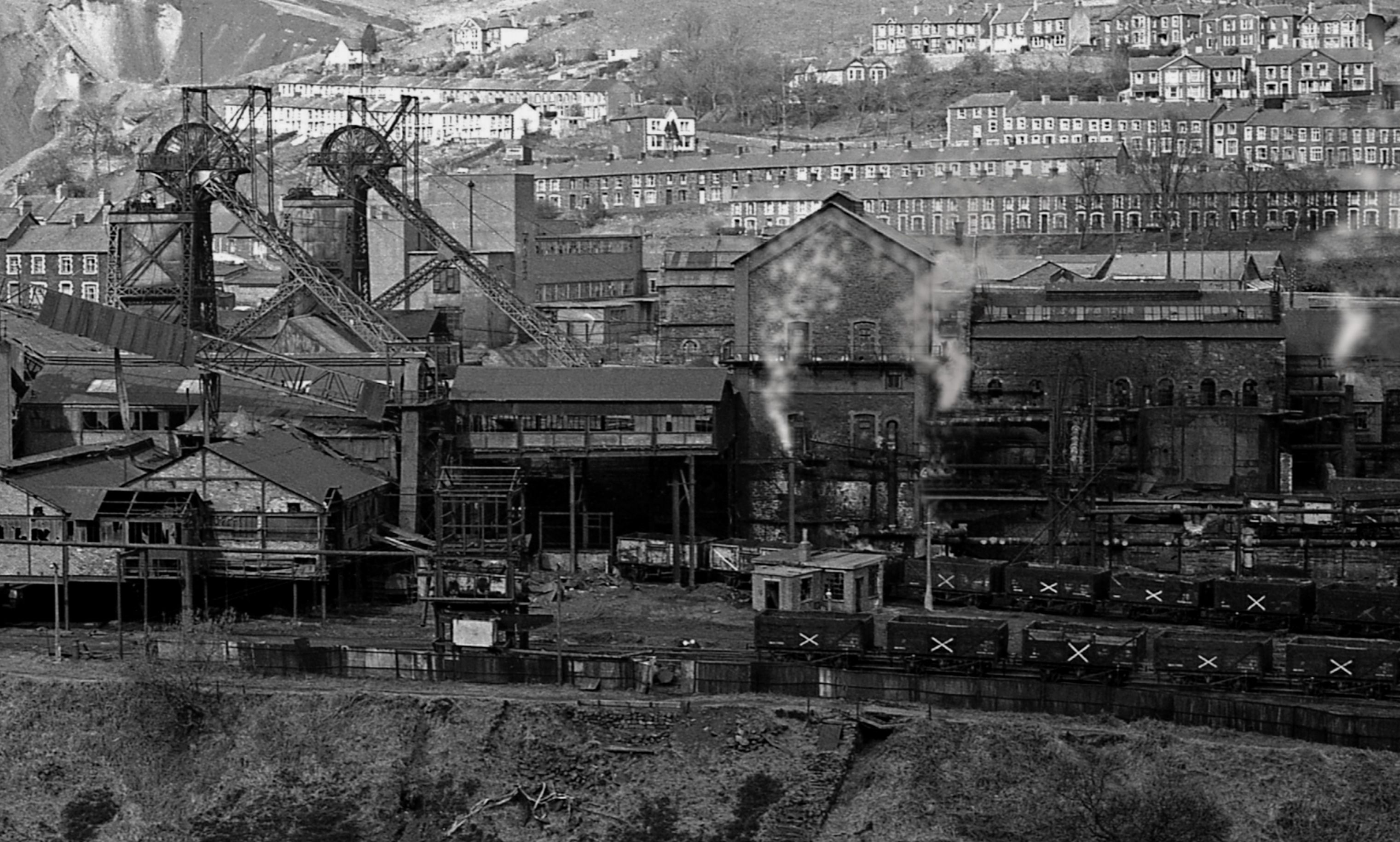 Elliot Colliery’s 50th – VisionFountain