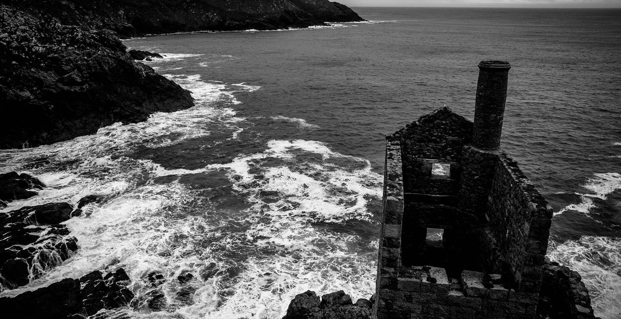 Cornwall’s Tin Mines Cling to the Cliffs – VisionFountain